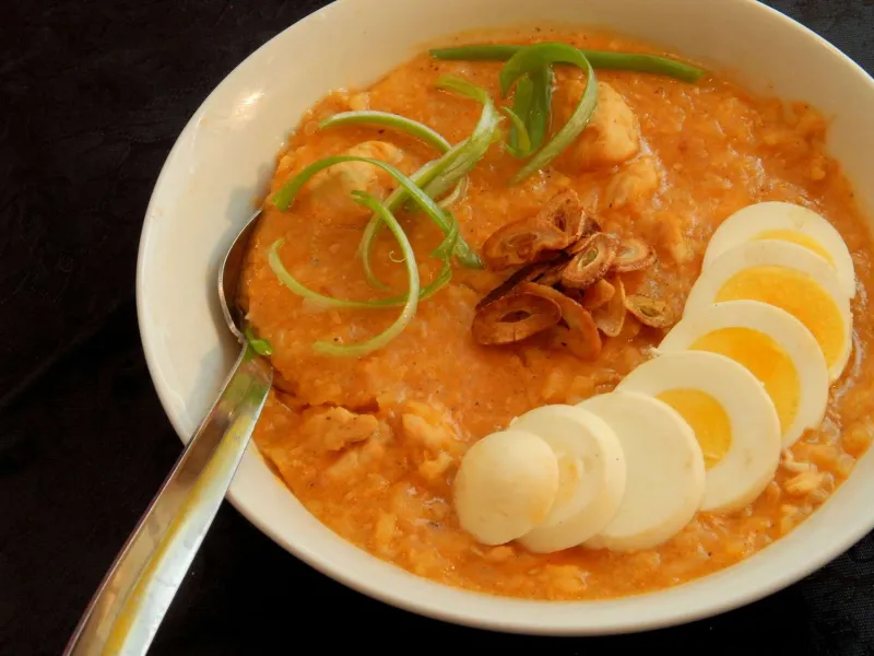Filipino-Style Congee (Lugaw) Recipe