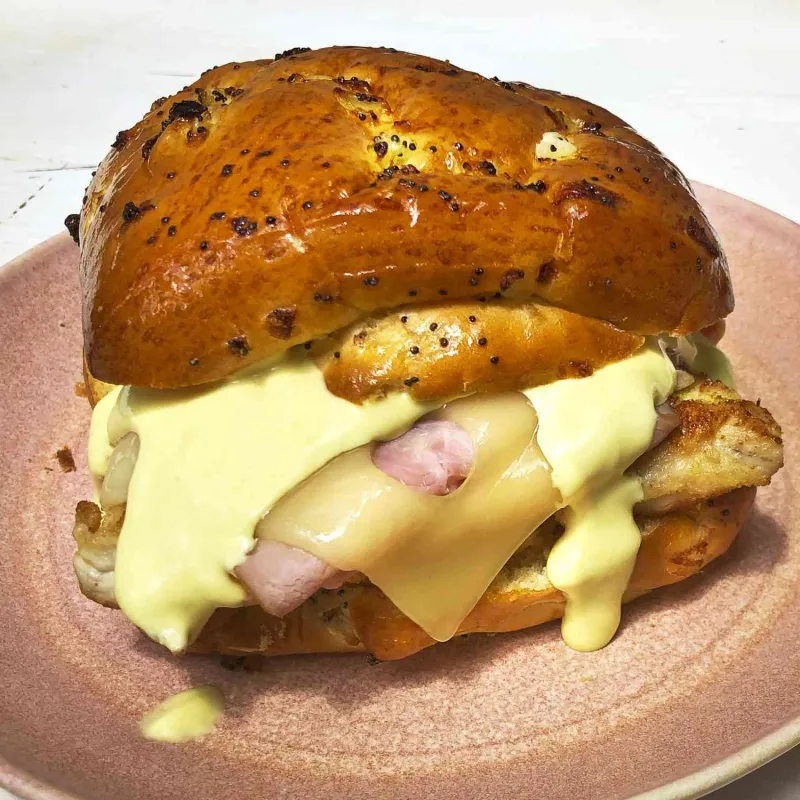 Chicken Cordon Bleu Burgers Recipe