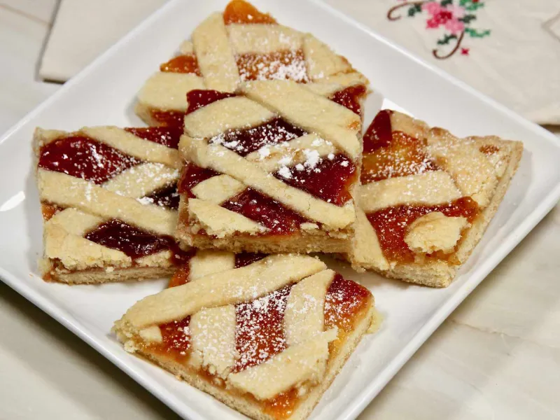 Hungarian Fruit Squares Recipe